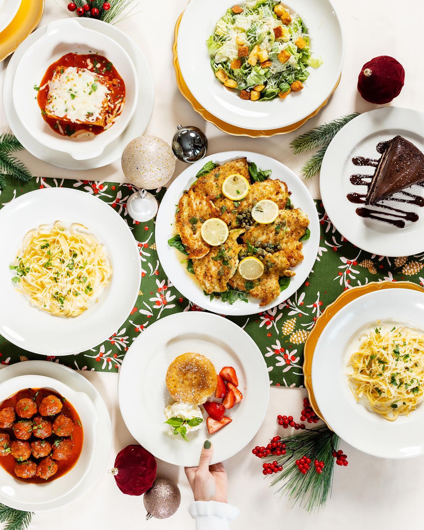 Maggiano's Near Me - Near Me Foods