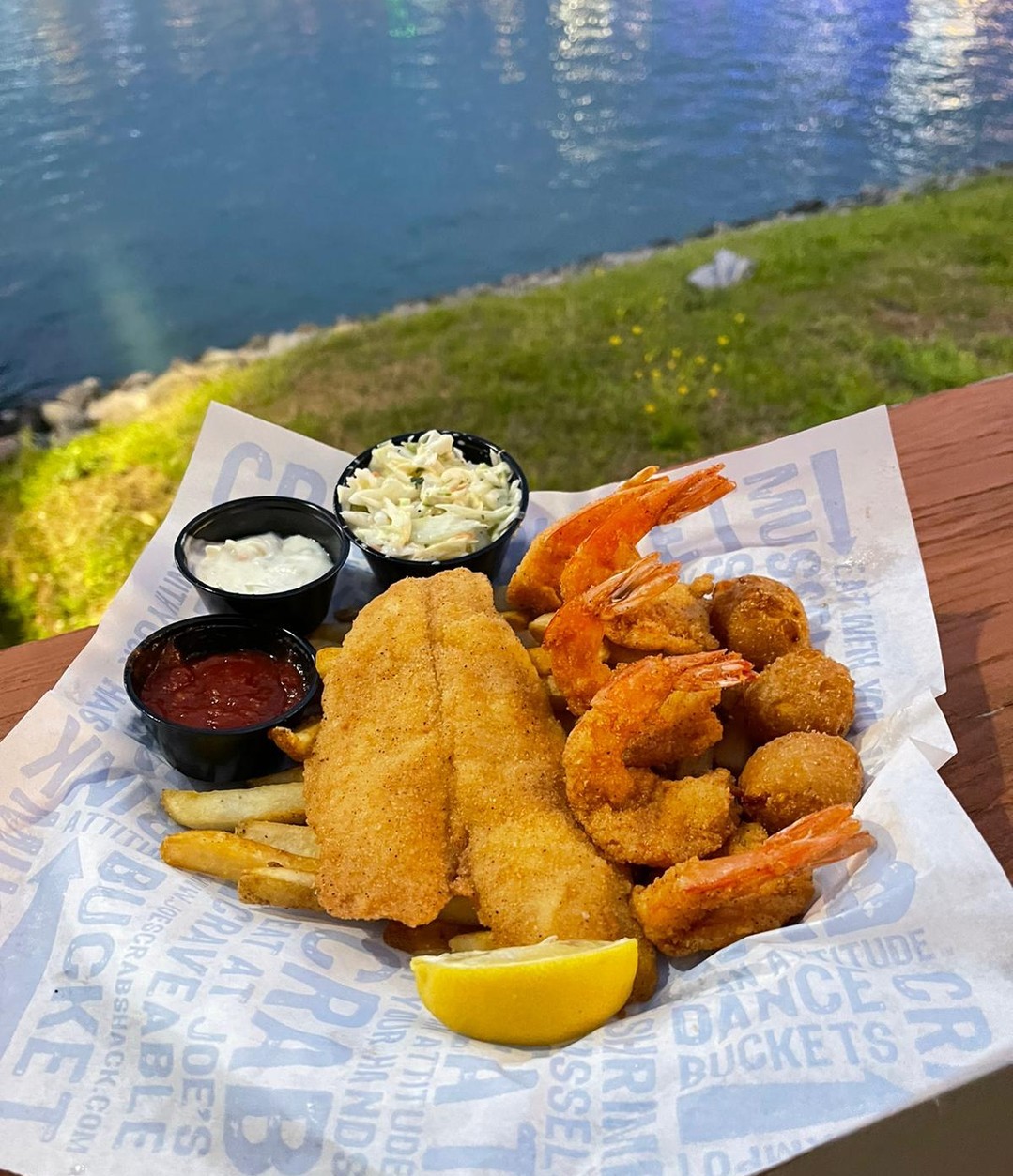 Joe's Crab Shack Near Me - Near Me Foods